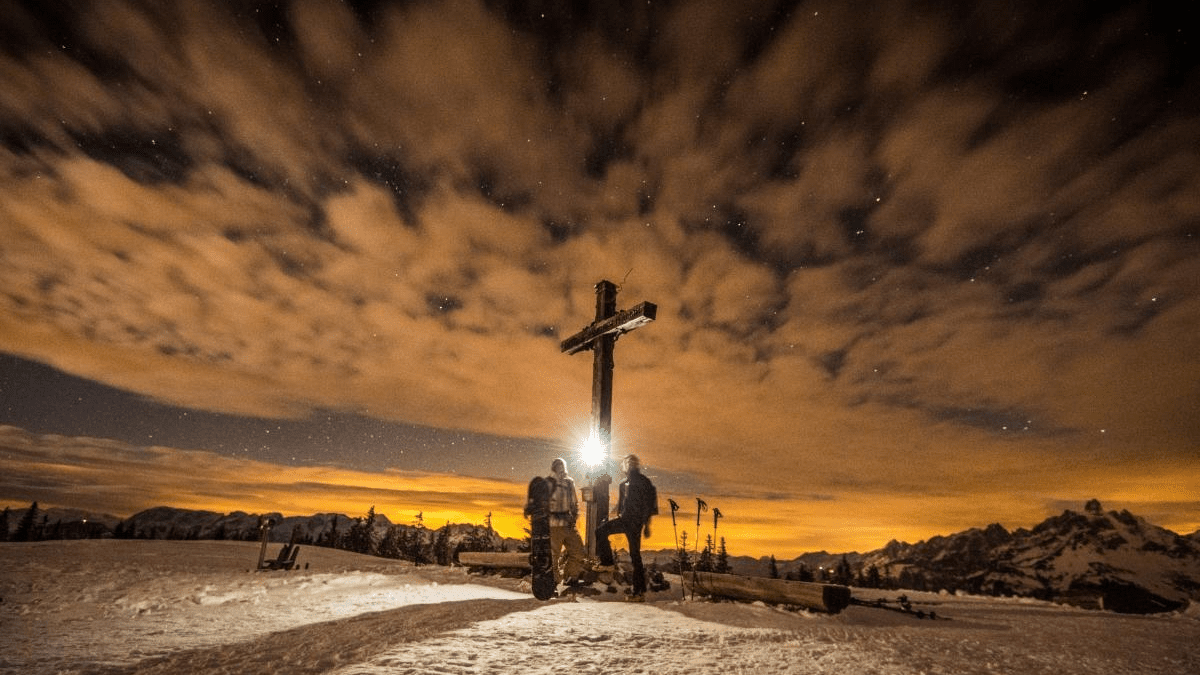 "Full Moon Ski Tours" to the Fageralm - 29.01.2026 - Forstau ...