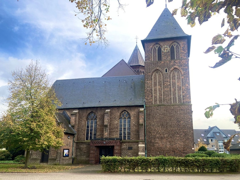 Eppinghoven - Dinslaken's Charming District / Hike along the Rotbach ...